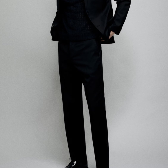 H&M | Suits & Blazers | Hm Black Slim Fit Suit Timeless Professional ...